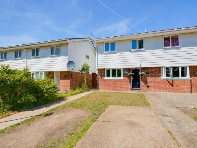 3 bedroom end of terrace house for sale