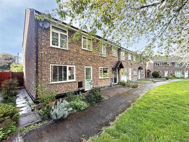 3 bedroom end of terrace house for sale