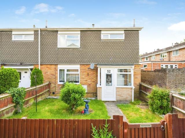 3 bedroom end of terrace house for sale