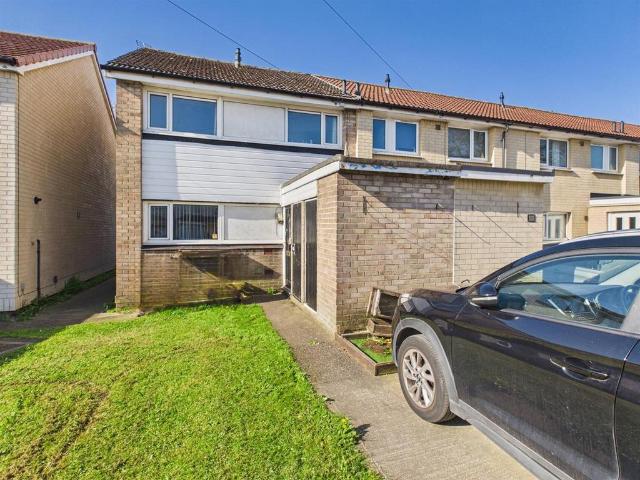 3 bedroom end of terrace house for sale