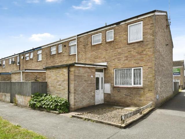 3 bedroom end of terrace house for sale