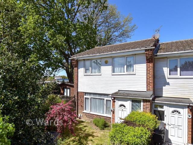 3 bedroom end of terrace house for sale