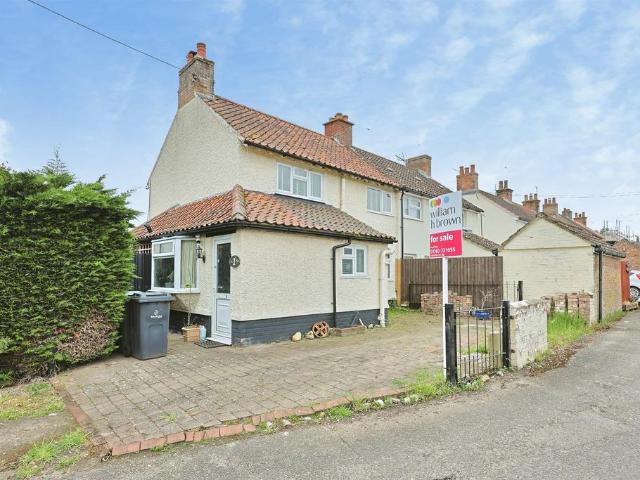 3 bedroom end of terrace house for sale
