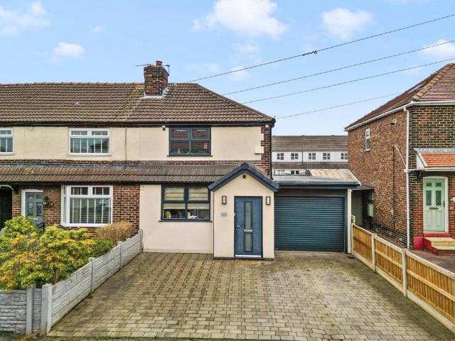 3 bedroom end of terrace house for sale