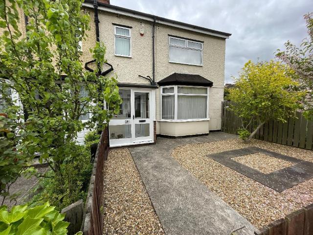 3 bedroom end of terrace house for sale
