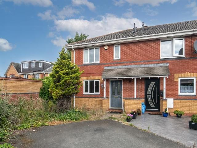 3 bedroom end of terrace house for sale