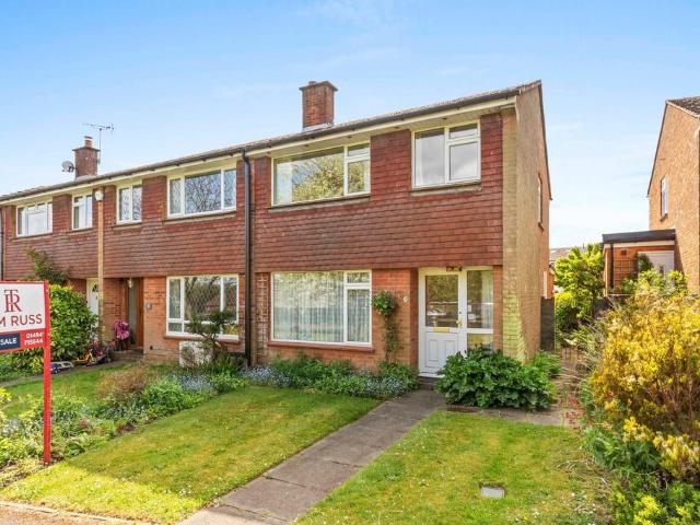 3 bedroom end of terrace house for sale