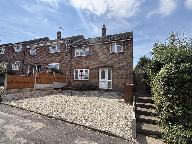 3 bedroom end of terrace house for sale