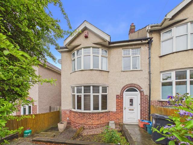 3 bedroom end of terrace house for sale