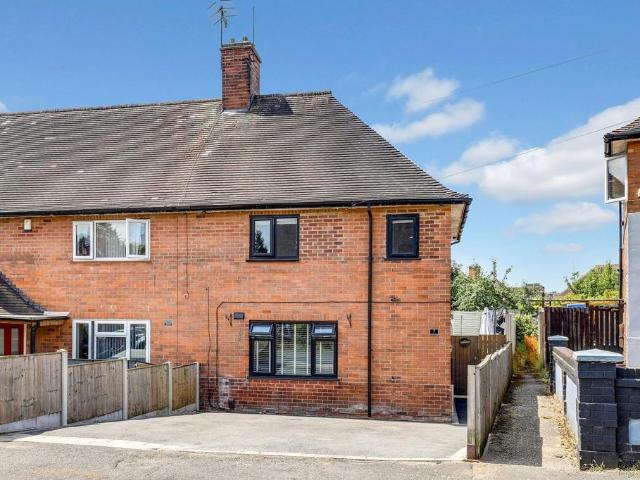 3 bedroom end of terrace house for sale