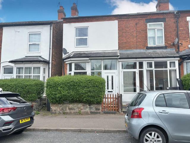 3 bedroom end of terrace house for sale
