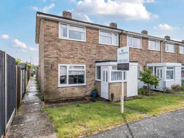 3 bedroom end of terrace house for sale