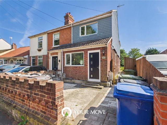 3 bedroom end of terrace house for sale