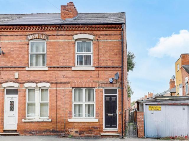 3 bedroom end of terrace house for sale