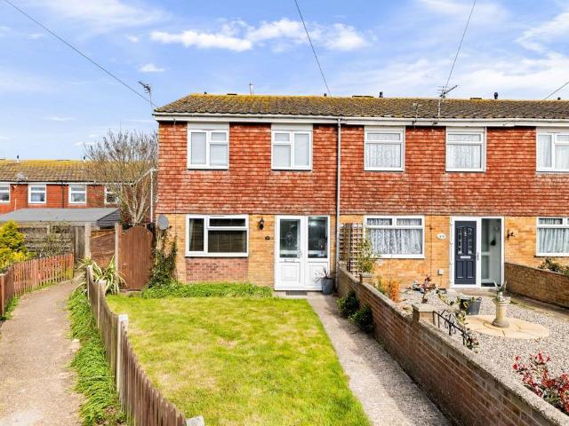 3 bedroom end of terrace house for sale