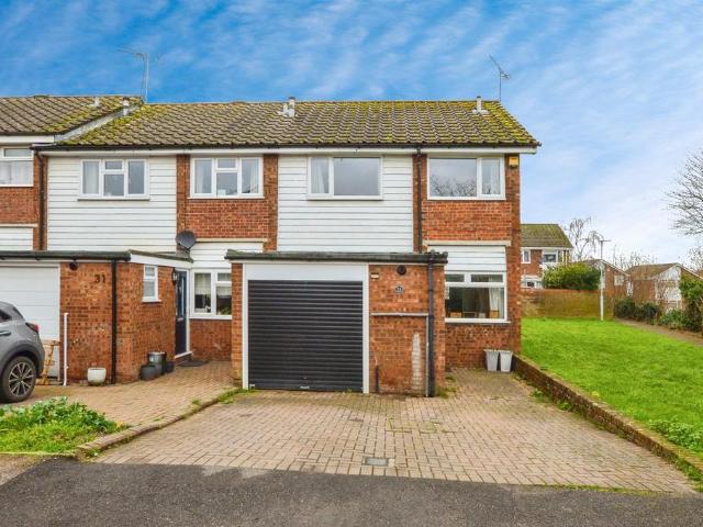 3 bedroom end of terrace house for sale