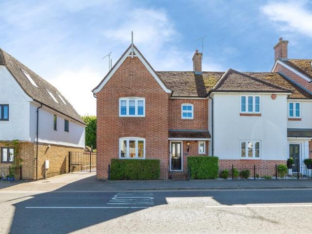 3 bedroom end of terrace house for sale