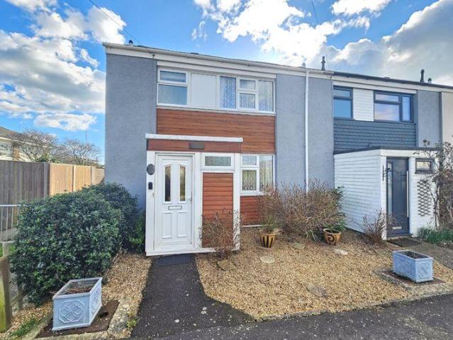 3 bedroom end of terrace house for sale