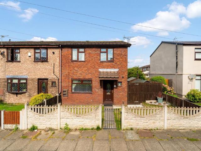 3 bedroom end of terrace house for sale