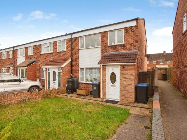 3 bedroom end of terrace house for sale