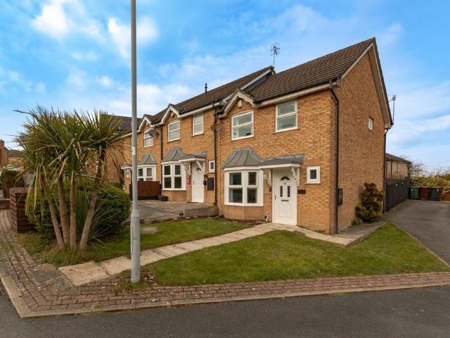 3 bedroom end of terrace house for sale