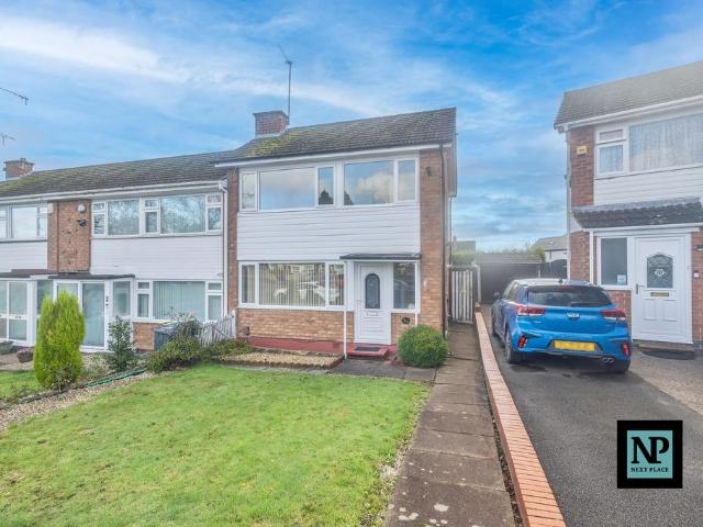 3 bedroom end of terrace house for sale
