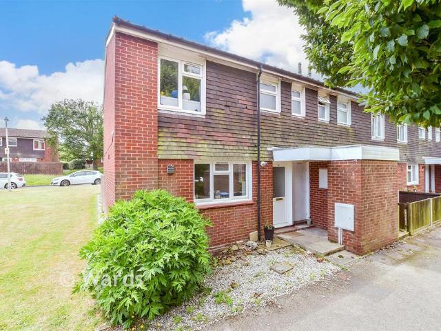 3 bedroom end of terrace house for sale