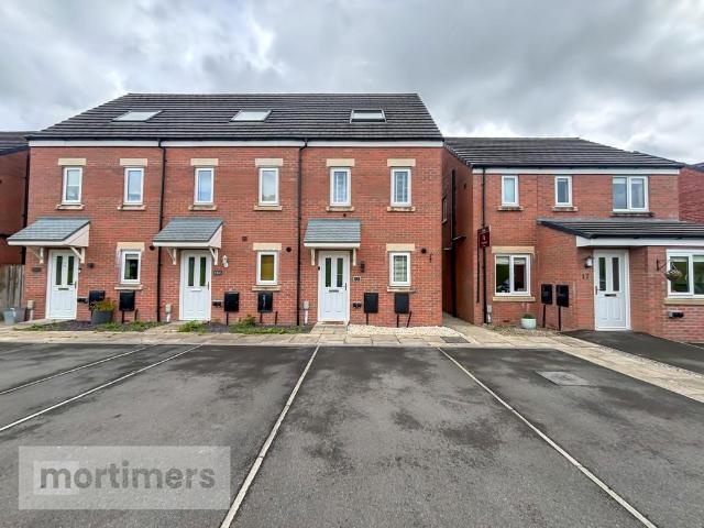 3 bedroom end of terrace house for sale