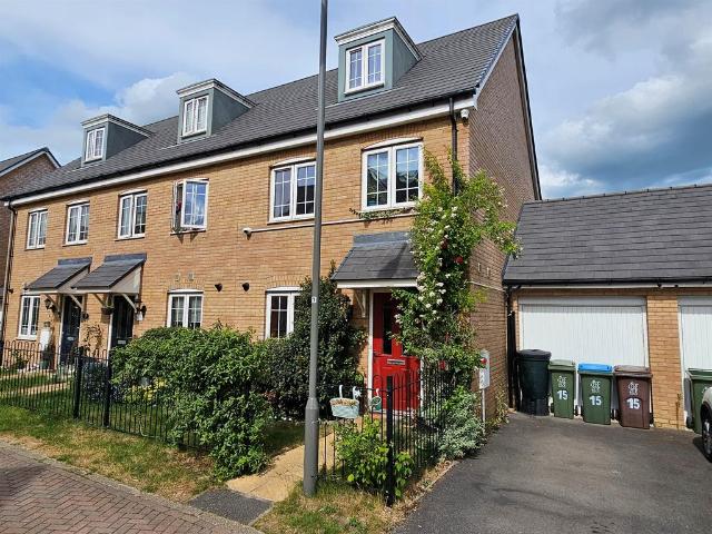 3 bedroom end of terrace house for sale