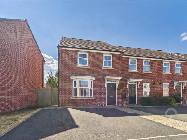 3 bedroom end of terrace house for sale