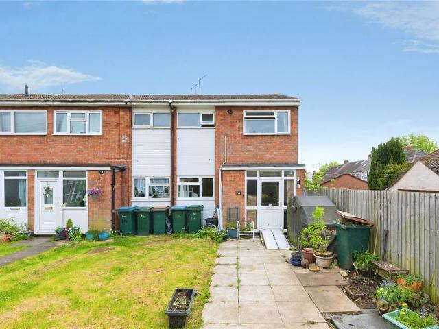 3 bedroom end of terrace house for sale