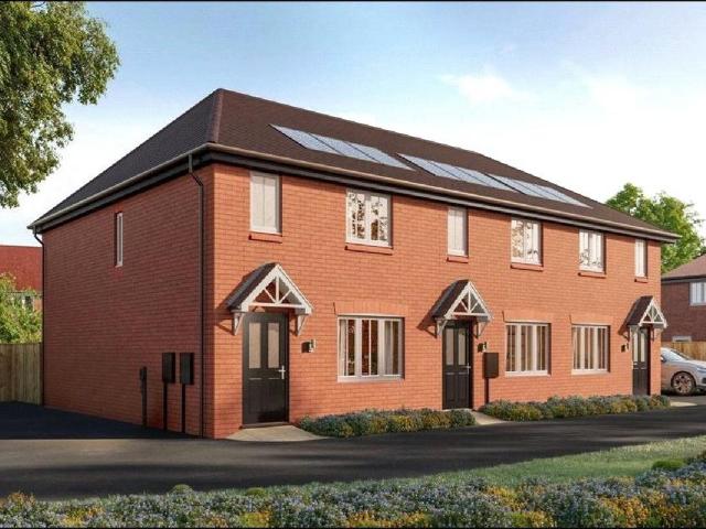 3 bedroom end of terrace house for sale