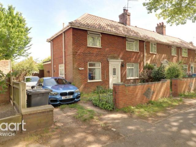 3 bedroom end of terrace house for sale