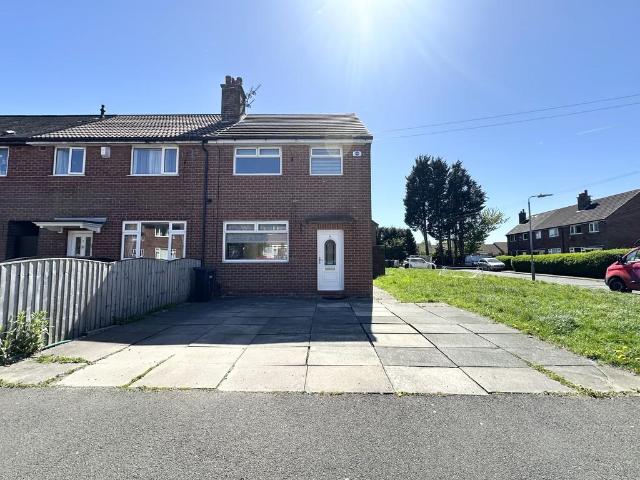 3 bedroom end of terrace house for sale