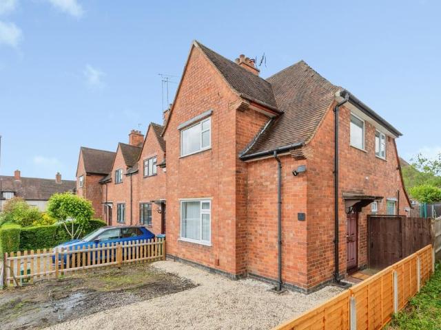 3 bedroom end of terrace house for sale