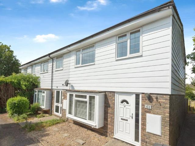 3 bedroom end of terrace house for sale