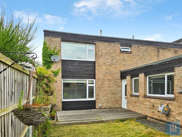3 bedroom end of terrace house for sale