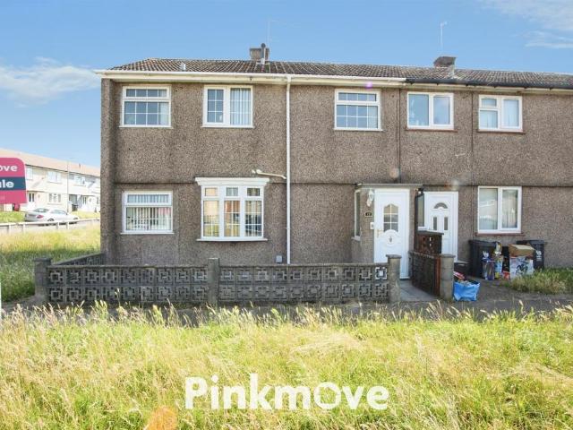 3 bedroom end of terrace house for sale