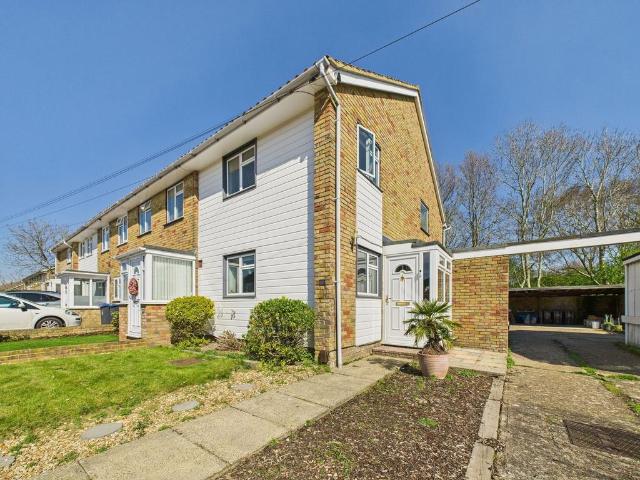 3 bedroom end of terrace house for sale