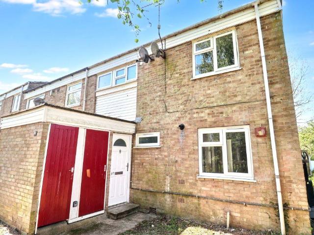 3 bedroom end of terrace house for sale