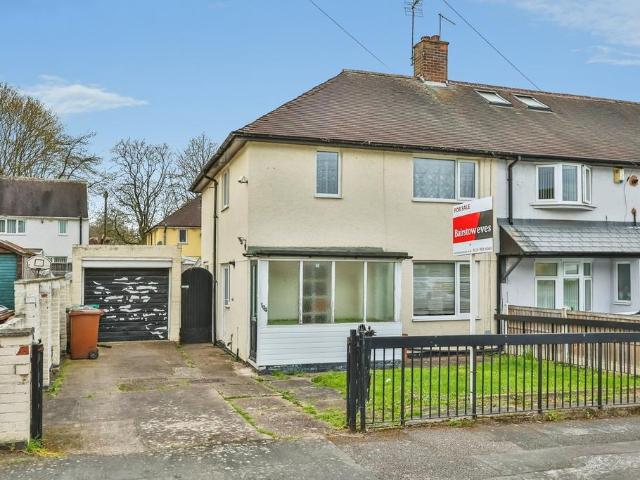 3 bedroom end of terrace house for sale