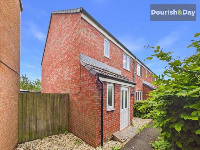 3 bedroom end of terrace house for sale