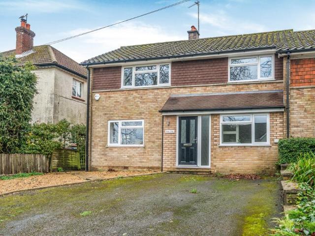 3 bedroom end of terrace house for sale