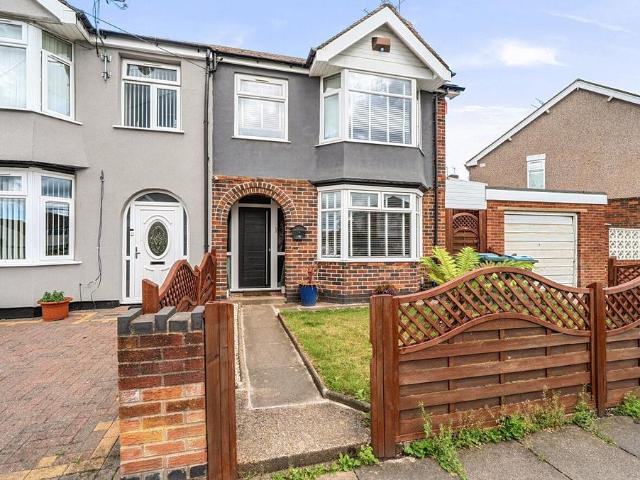 3 bedroom end of terrace house for sale