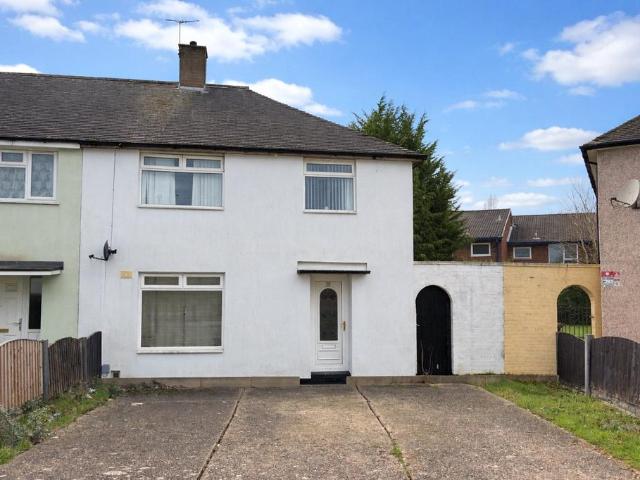 3 bedroom end of terrace house for sale