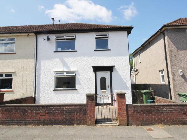 3 bedroom end of terrace house for sale