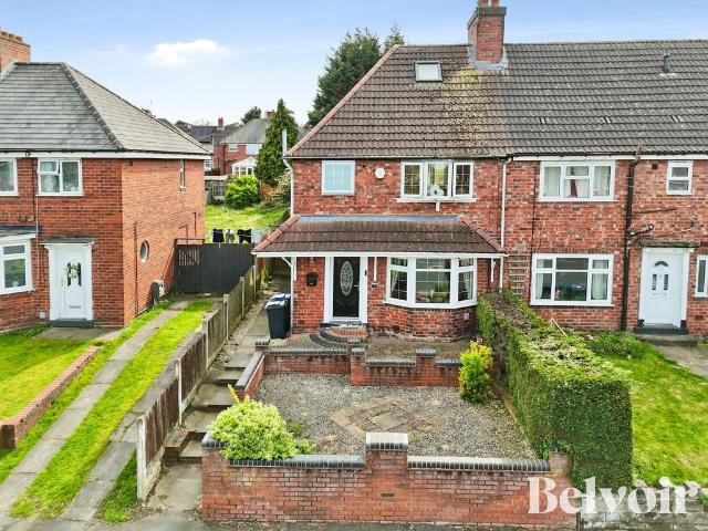 3 bedroom end of terrace house for sale