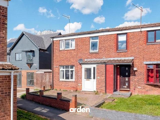 3 bedroom end of terrace house for sale