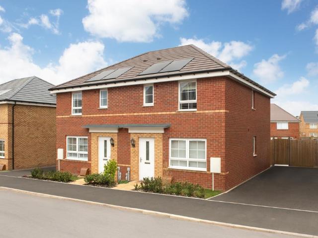 3 bedroom end of terrace house for sale