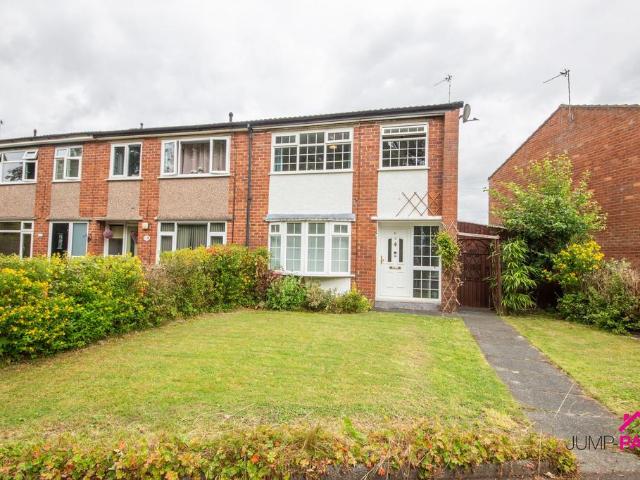 3 bedroom end of terrace house for sale